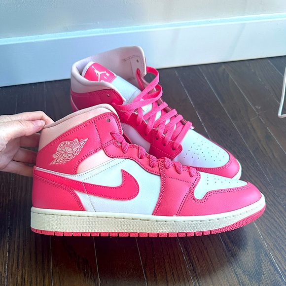 Jordan | Shoes | Air Jordan Mid Strawberries And Cream | Poshmark
